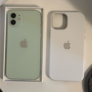 Apple | Cell Phones & Accessories | Apple Iphone 2 Green 64 Gb | Poshmark